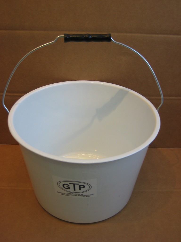 Fuel Cans, Buckets, and Funnels – SELA